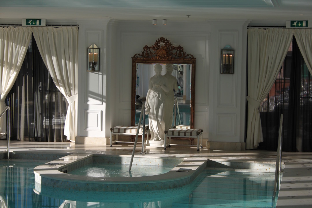 8 WIRKLICH Coole POOLS - You Have Been Upgraded