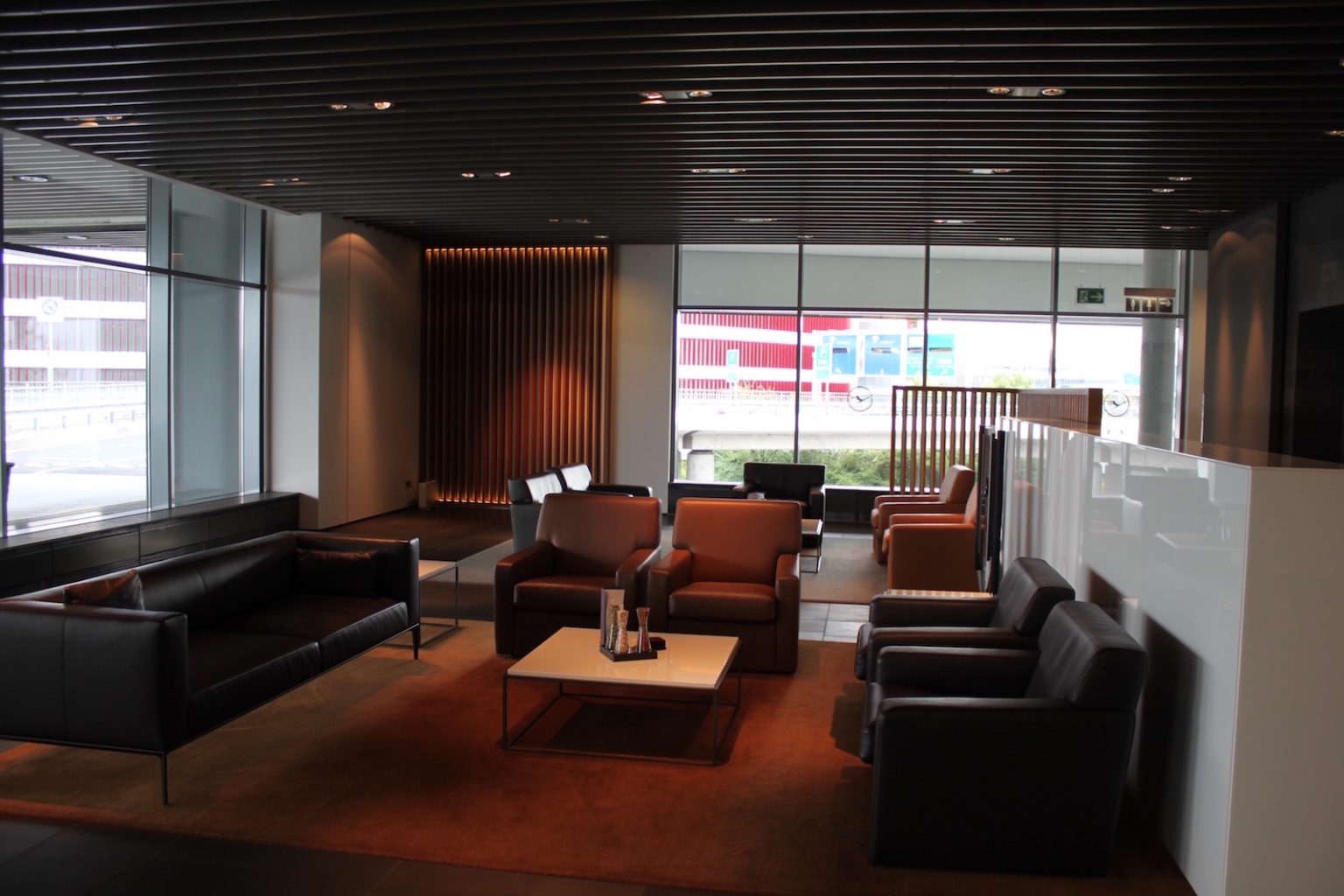 Review: Lufthansa FIRST CLASS Terminal Frankfurt - You Have Been Upgraded