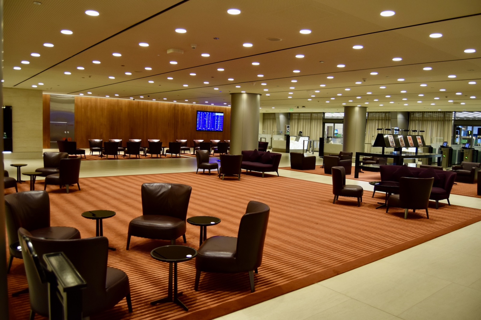 REVIEW: Qatar Immigration Lounge Doha - You Have Been Upgraded